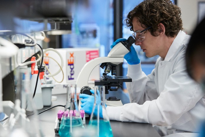 Priority Alert | FedEx