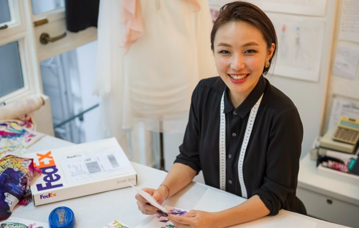 Rastrea y haz envíos en línea o encuentra oficinas cercanas | FedEx